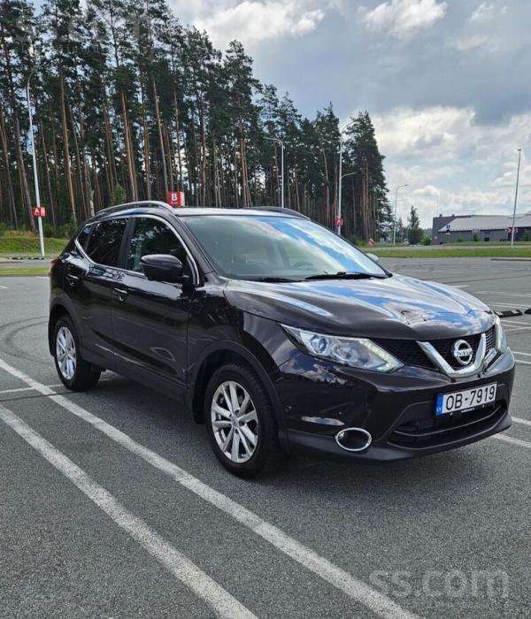 Violets Nissan Qashqai 2017 Rīga, ar dzinēja tilpumu 1.20 L un nobraukumu 193 tūkst. km par 8950 €, foto 2 vietnē AUTOMOTO.COM.LV