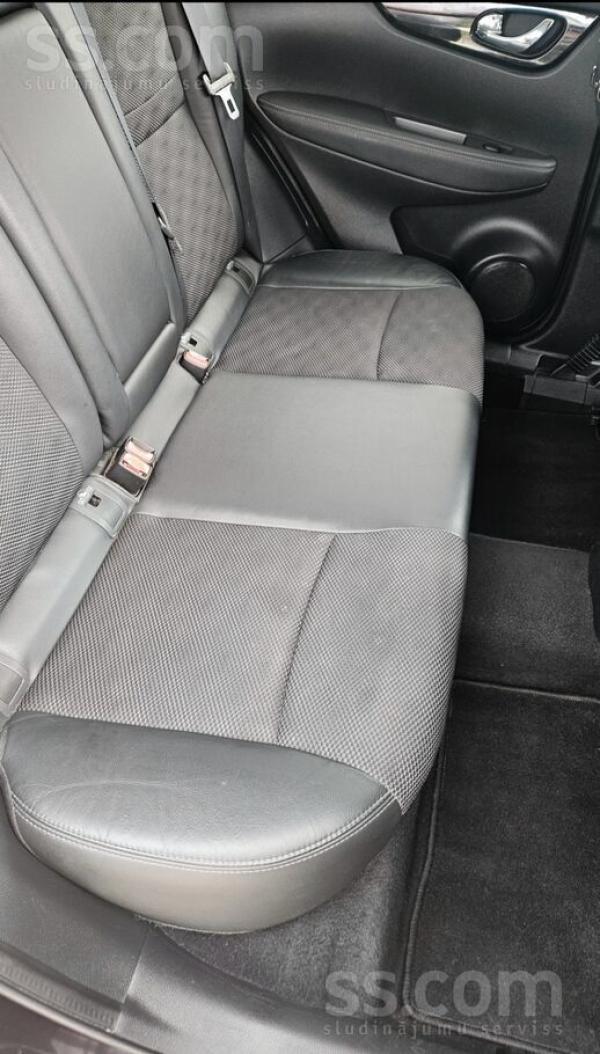 Violets Nissan Qashqai 2017 Rīga, ar dzinēja tilpumu 1.20 L un nobraukumu 193 tūkst. km par 8950 €, foto 9 vietnē AUTOMOTO.COM.LV