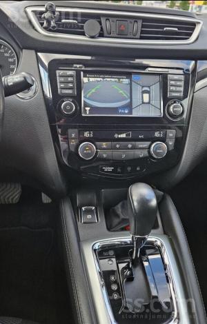 Violet Nissan Qashqai 2017 in Riga, with an engine capacity of 1.20 L and mileage of 193 thousand km for 8950 €, photo 14 on AUTOMOTO.COM.LV