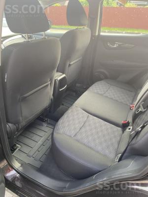 Violets Nissan Qashqai 2017 Rīga, ar dzinēja tilpumu 1.20 L un nobraukumu 45 tūkst. km par 11000 €, foto 11 vietnē AUTOMOTO.COM.LV
