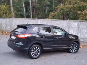 Фиолетовый Ниссан Кашкай 2017 в Вильнюс, объемом двигателя 1.20 л и пробегом 157 тыс. км за 7100 €, фото 3 на AUTOMOTO.COM.LV