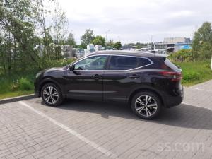 Violet Nissan Qashqai 2018 in Riga, with an engine capacity of 1.20 L and mileage of 131 thousand km for 39490 €, photo 5 on AUTOMOTO.COM.LV