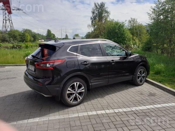 Violet Nissan Qashqai 2018 in Riga, with an engine capacity of 1.20 L and mileage of 131 thousand km for 39490 €, photo 6 on AUTOMOTO.COM.LV