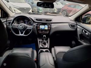 Violet Nissan Qashqai 2018 in Kaunas, with an engine capacity of 1.60 L and mileage of 113 thousand km for 14800 €, photo 7 on AUTOMOTO.COM.LV