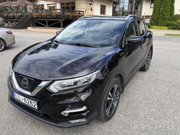 Фиолетовый Ниссан Кашкай 2018 в Рига, объемом двигателя 1.60 л и пробегом 108 тыс. км за 12500 €, фото 2 на AUTOMOTO.COM.LV