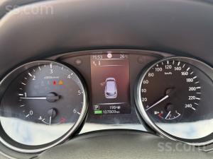 Violet Nissan Qashqai 2018 in Riga, with an engine capacity of 1.60 L and mileage of 108 thousand km for 12500 €, photo 17 on AUTOMOTO.COM.LV