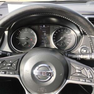 Violet Nissan Qashqai 2018 in Taurage, with an engine capacity of 1.46 L and mileage of 128 thousand km for 9800 €, photo 19 on AUTOMOTO.COM.LV