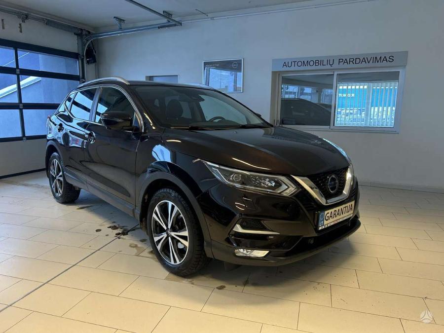 Violets Nissan Qashqai 2019 Šauļi, ar dzinēja tilpumu 1.33 L un nobraukumu 105 tūkst. km par 17000 €, foto 1 vietnē AUTOMOTO.COM.LV
