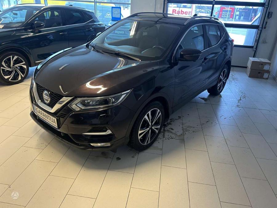 Violets Nissan Qashqai 2019 Šauļi, ar dzinēja tilpumu 1.33 L un nobraukumu 105 tūkst. km par 17000 €, foto 2 vietnē AUTOMOTO.COM.LV