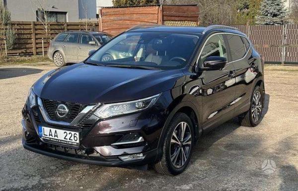 Violets Nissan Qashqai 2019 Kauņa, ar dzinēja tilpumu 1.33 L un nobraukumu 119 tūkst. km par 15000 €, foto  vietnē AUTOMOTO.COM.LV