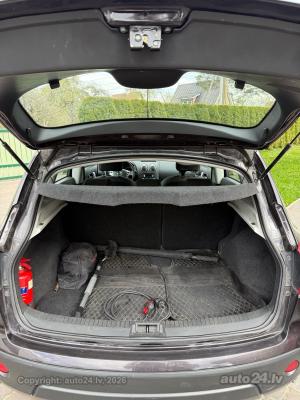Violet Nissan Qashqai 2012 in Tallinn, with an engine capacity of 1.60 L and mileage of 0 thousand km for 5390 €, photo 18 on AUTOMOTO.COM.LV