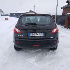 Violets Nissan Qashqai 2010 Kauņa, ar dzinēja tilpumu 1.50 L un nobraukumu 202 tūkst. km par 4300 €, foto 4 vietnē AUTOMOTO.COM.LV