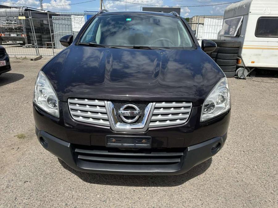 Violets Nissan Qashqai 2010 Kauņa, ar dzinēja tilpumu 2.00 L un nobraukumu 220 tūkst. km par 4400 €, foto 1 vietnē AUTOMOTO.COM.LV