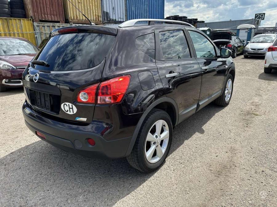Violets Nissan Qashqai 2010 Kauņa, ar dzinēja tilpumu 2.00 L un nobraukumu 220 tūkst. km par 4400 €, foto 7 vietnē AUTOMOTO.COM.LV