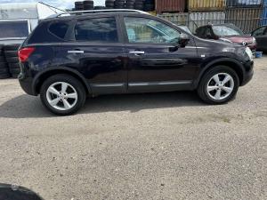 Violets Nissan Qashqai 2010 Kauņa, ar dzinēja tilpumu 2.00 L un nobraukumu 220 tūkst. km par 4400 €, foto 8 vietnē AUTOMOTO.COM.LV