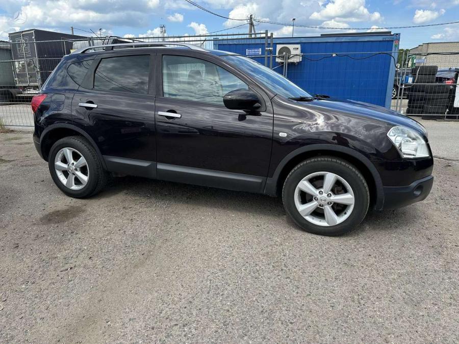 Violets Nissan Qashqai 2010 Kauņa, ar dzinēja tilpumu 2.00 L un nobraukumu 220 tūkst. km par 4400 €, foto 13 vietnē AUTOMOTO.COM.LV