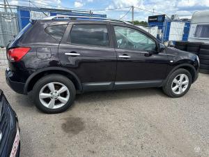 Violets Nissan Qashqai 2010 Kauņa, ar dzinēja tilpumu 2.00 L un nobraukumu 220 tūkst. km par 4400 €, foto 14 vietnē AUTOMOTO.COM.LV