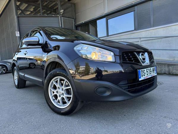 Violets Nissan Qashqai 2011 Kauņa, ar dzinēja tilpumu 1.60 L un nobraukumu 238 tūkst. km par 4985 €, foto 2 vietnē AUTOMOTO.COM.LV