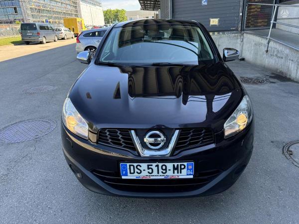 Violets Nissan Qashqai 2011 Kauņa, ar dzinēja tilpumu 1.60 L un nobraukumu 238 tūkst. km par 4985 €, foto 3 vietnē AUTOMOTO.COM.LV