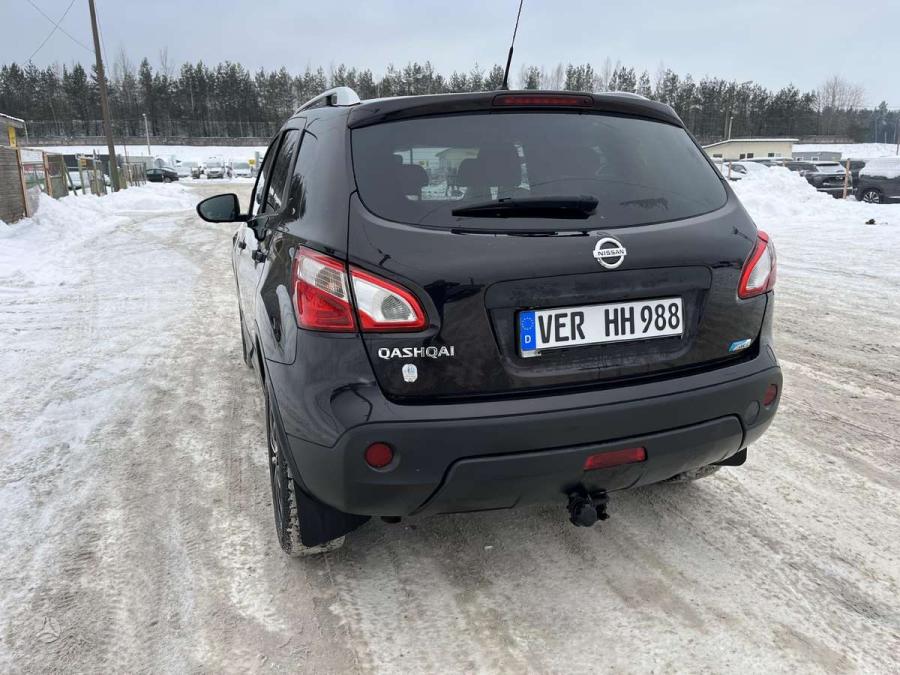 Violets Nissan Qashqai 2013 Viļņa, ar dzinēja tilpumu 1.60 L un nobraukumu 220 tūkst. km par 6350 €, foto 5 vietnē AUTOMOTO.COM.LV