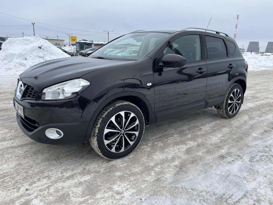 Violets Nissan Qashqai 2013 Viļņa, ar dzinēja tilpumu 1.60 L un nobraukumu 220 tūkst. km par 6350 €, foto 6 vietnē AUTOMOTO.COM.LV