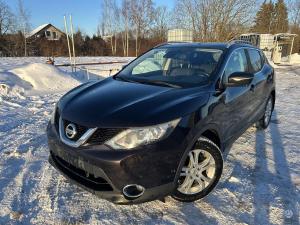 Violet Nissan Qashqai 2014 in Taurage, with an engine capacity of 1.19 L and mileage of 189 thousand km for 6999 €, photo  on AUTOMOTO.COM.LV