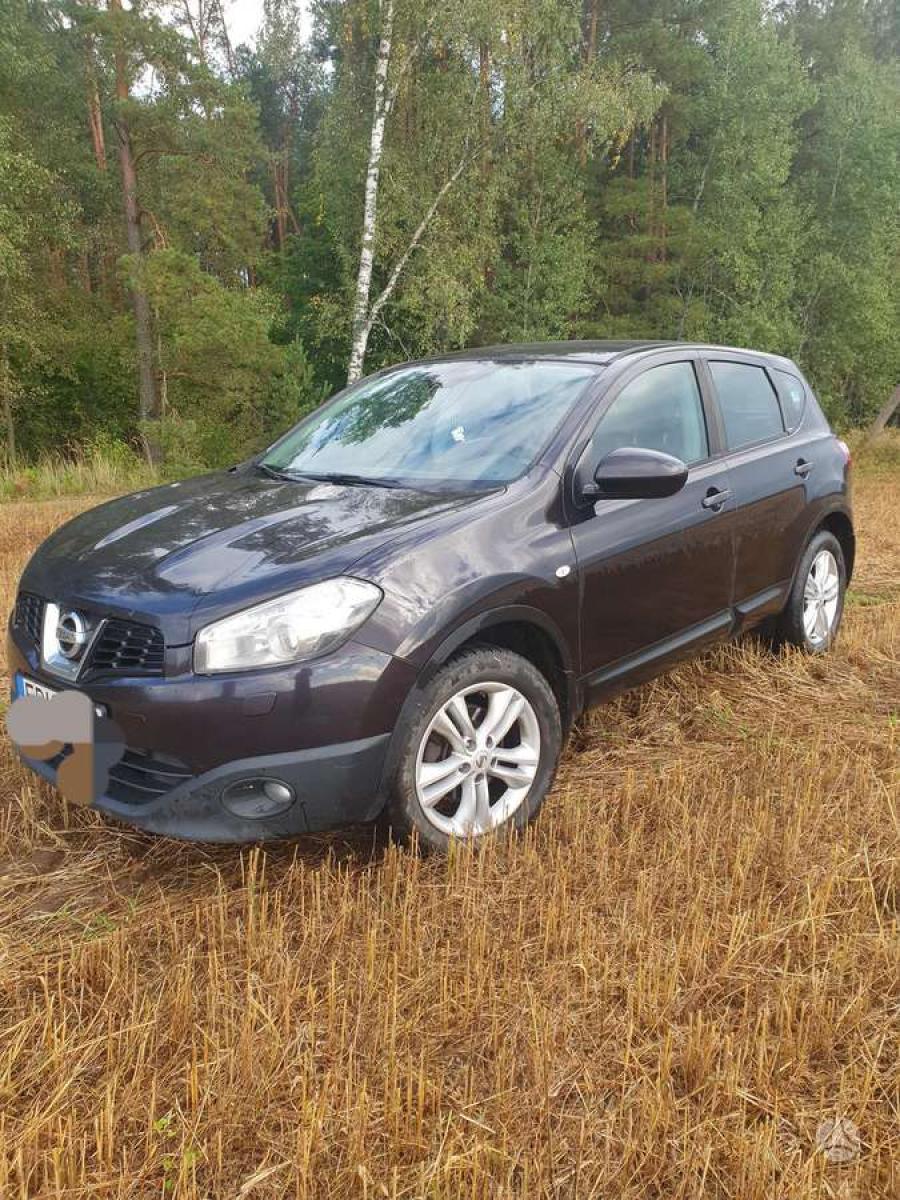 Violet Nissan Qashqai 2011 in Trakai, with an engine capacity of 1.50 L and mileage of 261 thousand km for 5150 €, photo 3 on AUTOMOTO.COM.LV