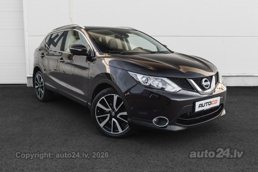 Violets Nissan Qashqai 2014 Tallina, ar dzinēja tilpumu 0.00 L un nobraukumu 261 tūkst. km par 8999 €, foto 4 vietnē AUTOMOTO.COM.LV