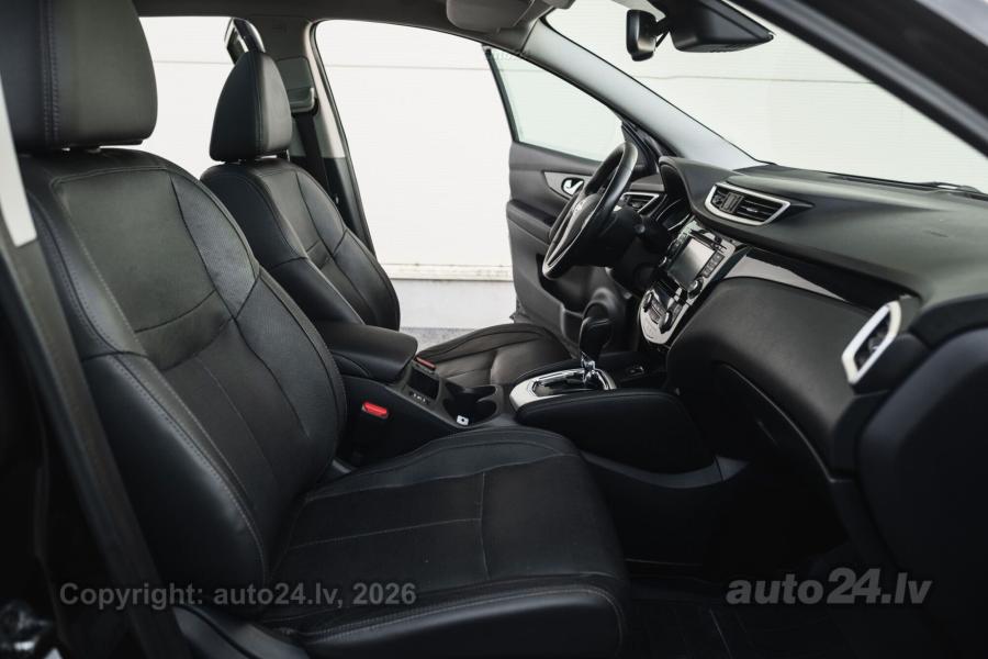 Violets Nissan Qashqai 2014 Tallina, ar dzinēja tilpumu 0.00 L un nobraukumu 261 tūkst. km par 8999 €, foto 11 vietnē AUTOMOTO.COM.LV