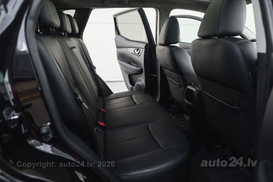 Violets Nissan Qashqai 2014 Tallina, ar dzinēja tilpumu 0.00 L un nobraukumu 261 tūkst. km par 8999 €, foto 12 vietnē AUTOMOTO.COM.LV
