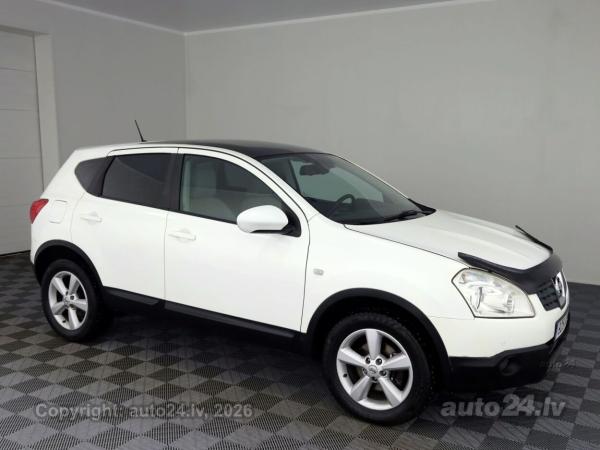 Balts Nissan Qashqai 2008 Tallina, ar dzinēja tilpumu 2.00 L un nobraukumu 247 tūkst. km par 2999 €, foto 1 vietnē AUTOMOTO.COM.LV