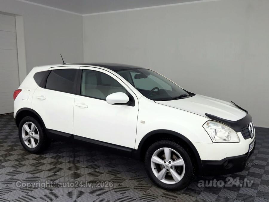 Balts Nissan Qashqai 2008 Tallina, ar dzinēja tilpumu 2.00 L un nobraukumu 247 tūkst. km par 2999 €, foto 1 vietnē AUTOMOTO.COM.LV