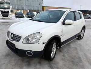 White Nissan Qashqai 2009 in Marijampole, with an engine capacity of 1.46 L and mileage of 268 thousand km for 2950 €, photo  on AUTOMOTO.COM.LV