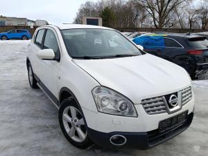 White Nissan Qashqai 2009 in Marijampole, with an engine capacity of 1.46 L and mileage of 268 thousand km for 2950 €, photo 11 on AUTOMOTO.COM.LV