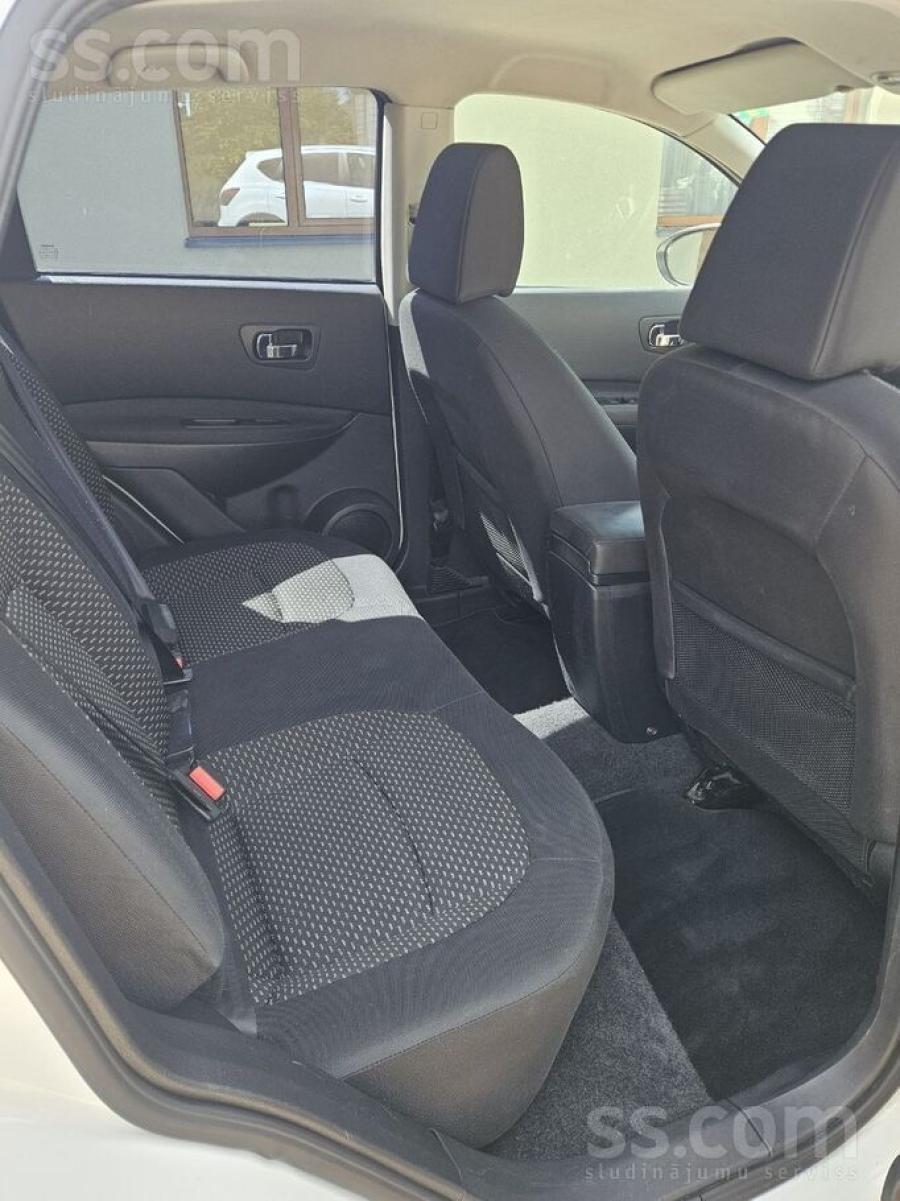 Balts Nissan Qashqai 2009 Talsi, ar dzinēja tilpumu 1.50 L un nobraukumu 196 tūkst. km par 4950 €, foto 16 vietnē AUTOMOTO.COM.LV