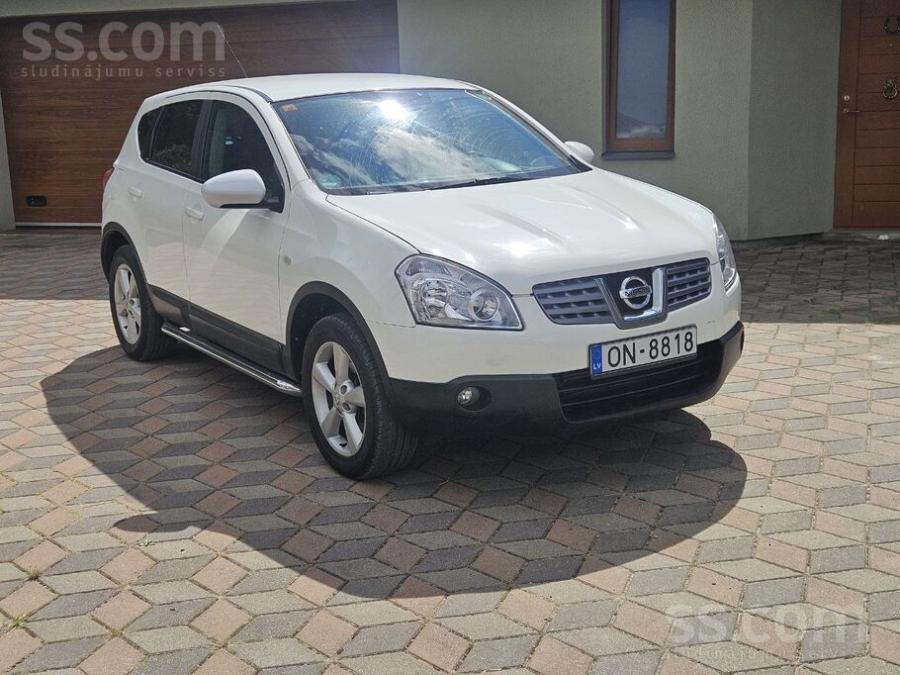Balts Nissan Qashqai 2009 Talsi, ar dzinēja tilpumu 1.50 L un nobraukumu 196 tūkst. km par 4950 €, foto 1 vietnē AUTOMOTO.COM.LV