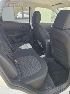 Balts Nissan Qashqai 2009 Talsi, ar dzinēja tilpumu 1.50 L un nobraukumu 196 tūkst. km par 4750 €, foto 17 vietnē AUTOMOTO.COM.LV
