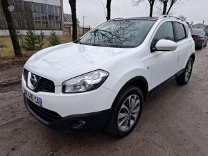 Balts Nissan Qashqai 2010 Tauragė, ar dzinēja tilpumu 1.46 L un nobraukumu 238 tūkst. km par 4200 €, foto  vietnē AUTOMOTO.COM.LV