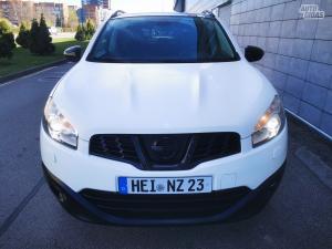 White Nissan Qashqai 2010 in Klaipeda, with an engine capacity of 2.00 L and mileage of 198 thousand km for 5590 €, photo 3 on AUTOMOTO.COM.LV