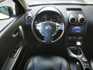 White Nissan Qashqai 2010 in Klaipeda, with an engine capacity of 2.00 L and mileage of 198 thousand km for 5590 €, photo 22 on AUTOMOTO.COM.LV