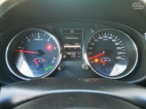 White Nissan Qashqai 2010 in Klaipeda, with an engine capacity of 2.00 L and mileage of 198 thousand km for 5590 €, photo 29 on AUTOMOTO.COM.LV