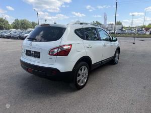 Balts Nissan Qashqai 2010 Marijampole, ar dzinēja tilpumu 1.46 L un nobraukumu 20 tūkst. km par 4350 €, foto 4 vietnē AUTOMOTO.COM.LV