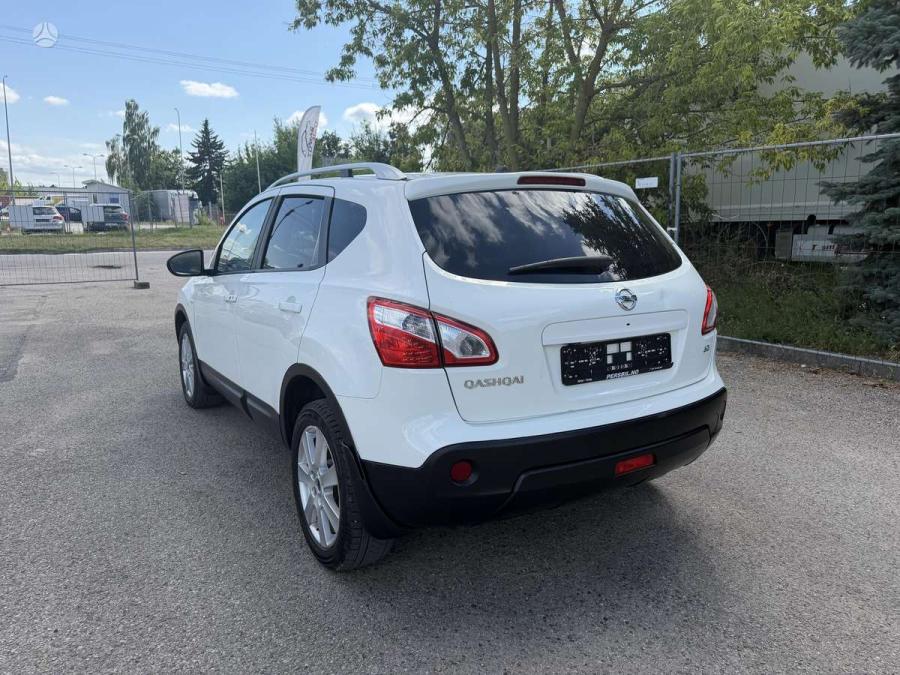 Balts Nissan Qashqai 2010 Marijampole, ar dzinēja tilpumu 1.46 L un nobraukumu 20 tūkst. km par 4350 €, foto 5 vietnē AUTOMOTO.COM.LV
