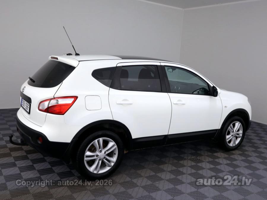 Белый Ниссан Кашкай 2010 в Таллин, объемом двигателя 1.60 л и пробегом 268 тыс. км за 2499 €, фото 4 на AUTOMOTO.COM.LV