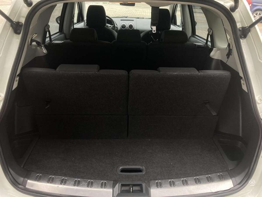 Balts Nissan Qashqai 2010 Marijampole, ar dzinēja tilpumu 1.46 L un nobraukumu 247 tūkst. km par 3899 €, foto 25 vietnē AUTOMOTO.COM.LV