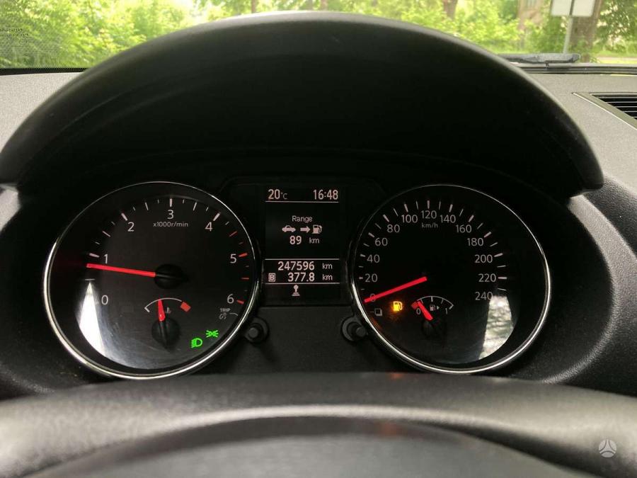 Balts Nissan Qashqai 2010 Marijampole, ar dzinēja tilpumu 1.46 L un nobraukumu 247 tūkst. km par 3899 €, foto 41 vietnē AUTOMOTO.COM.LV