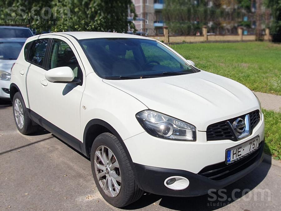 Белый Ниссан Кашкай 2010 в Рига, объемом двигателя 1.50 л и пробегом 198 тыс. км за 4900 €, фото 3 на AUTOMOTO.COM.LV