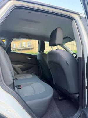 Balts Nissan Qashqai 2010 Viļņa, ar dzinēja tilpumu 1.60 L un nobraukumu 217 tūkst. km par 3890 €, foto 7 vietnē AUTOMOTO.COM.LV