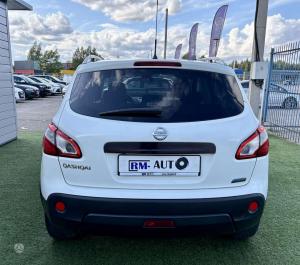 Balts Nissan Qashqai 2010 Panevēža, ar dzinēja tilpumu 1.46 L un nobraukumu 273 tūkst. km par 4500 €, foto 7 vietnē AUTOMOTO.COM.LV