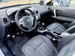 Balts Nissan Qashqai 2010 Panevēža, ar dzinēja tilpumu 1.46 L un nobraukumu 273 tūkst. km par 4500 €, foto 11 vietnē AUTOMOTO.COM.LV